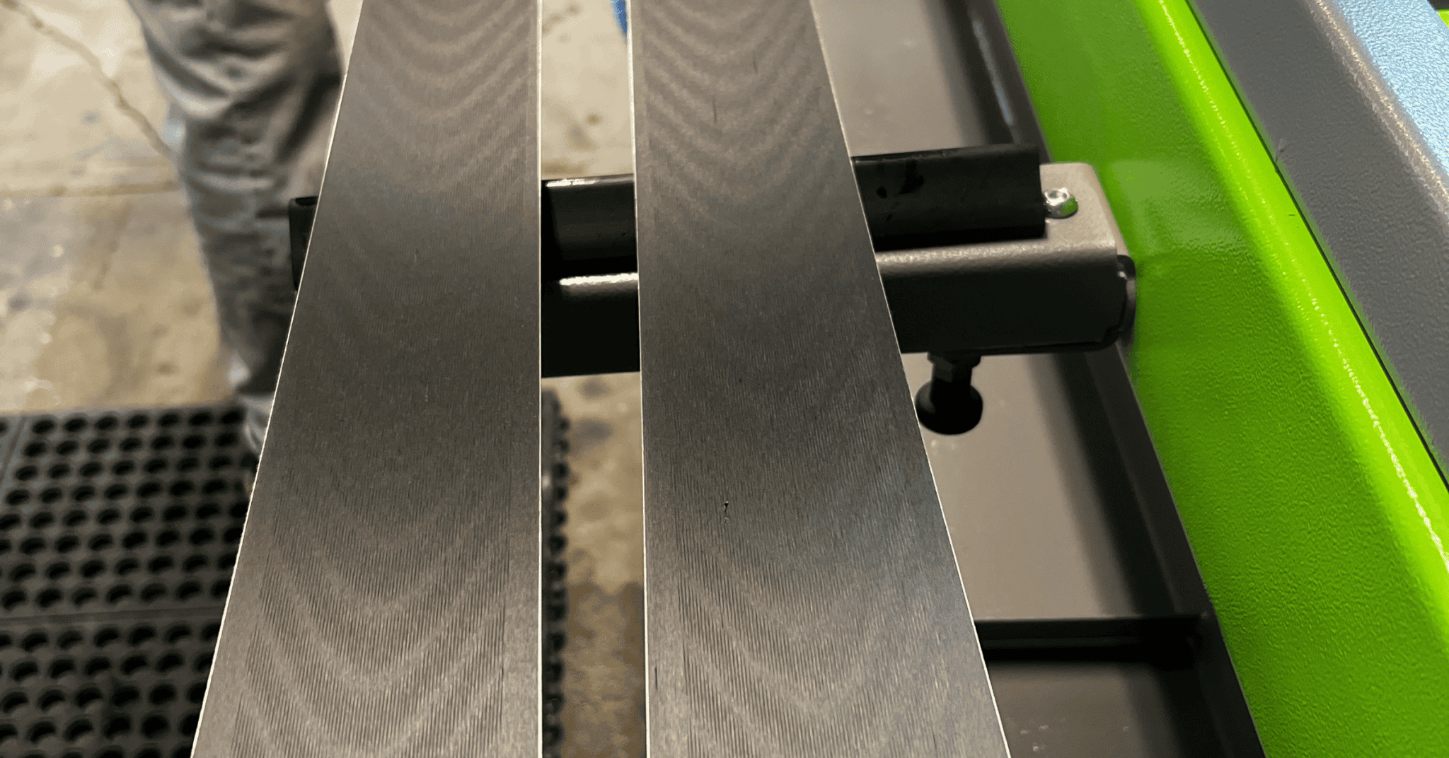 Everything You Need to Know About Alpine Ski Base Grinds - Race Tech ...